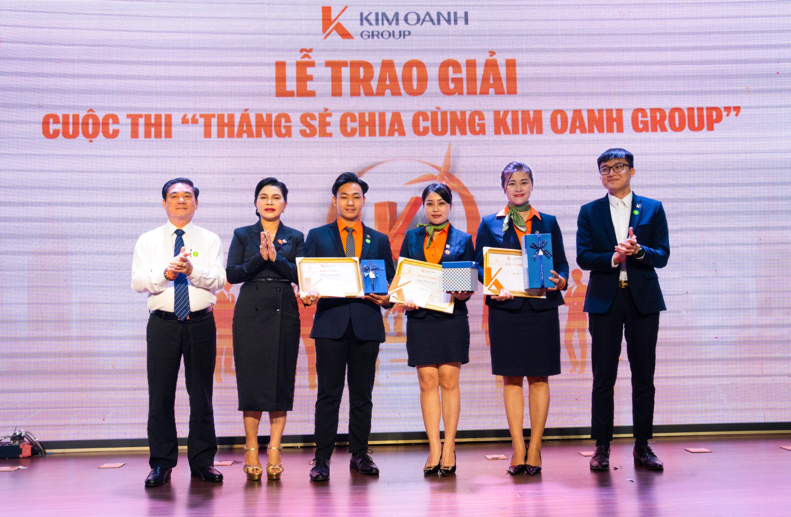Trao giải cuộc thi “Tháng Sẻ Chia cùng Kim Oanh Group” - Kim Oanh Group