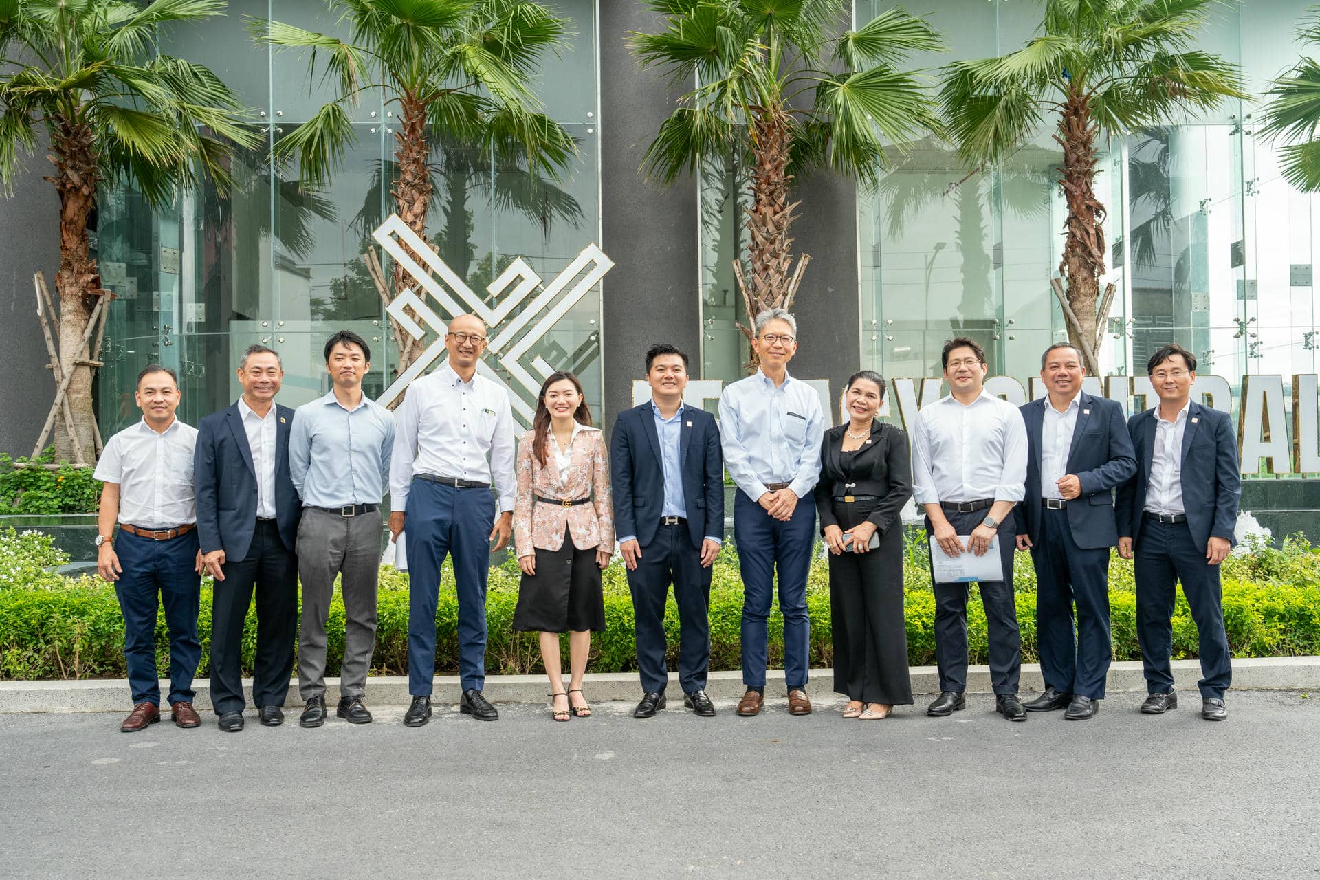 Sumitomo Forestry đến thăm và khảo sát các dự án của Kim Oanh Group